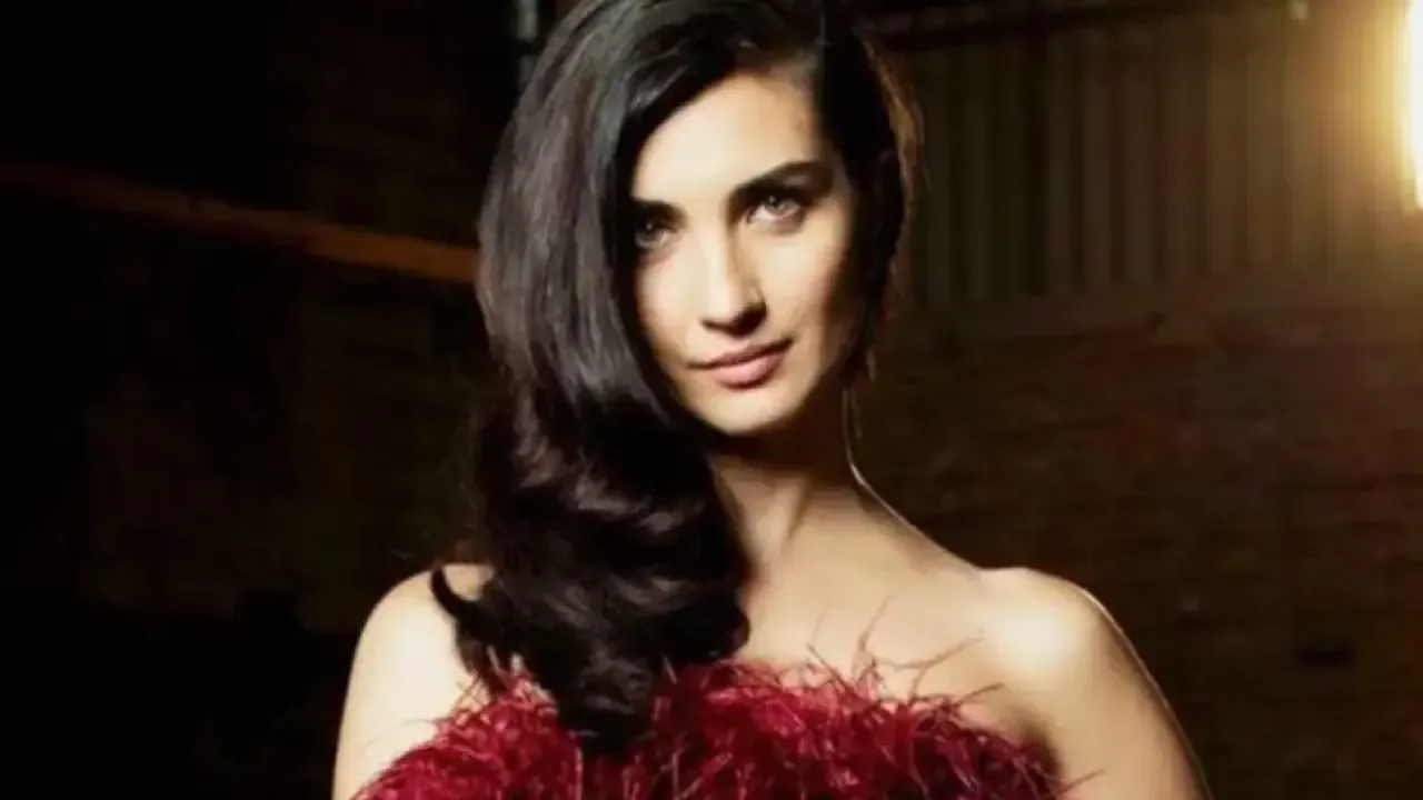 Tuba Buyukustun Age, Height, Weight, Wiki, Biography, Family, And More ...