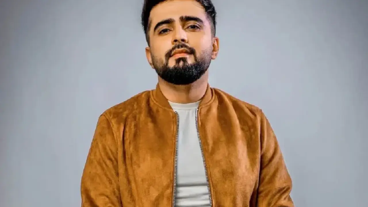 Adil Khan Durrani Age Height Weight Wiki Biography Family And