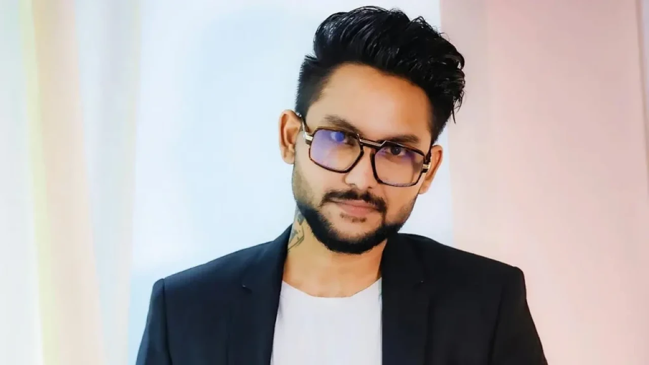 Jaan Kumar Sanu Age, Height, Weight, Wiki, Biography, Family, And More ...