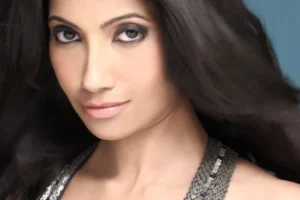 Hazal Kaya Age, Height, Weight, Wiki, Age, Biography, Family, And More ...